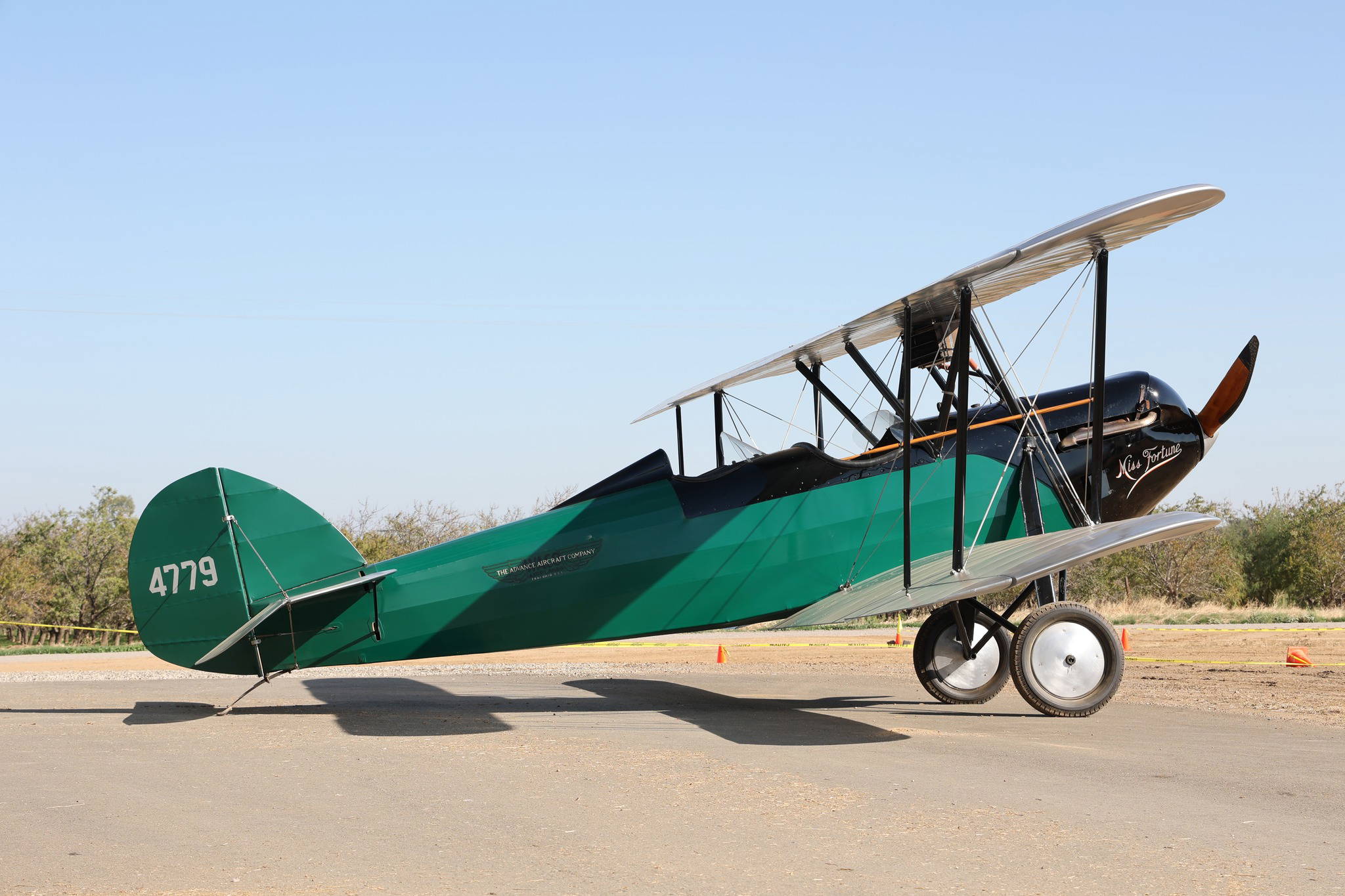 1927 WACO GXE / 10 “Miss Fortune” | Ala Doble Flying Collection
