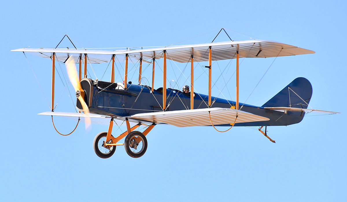 1918 Standard J-1 | Ala Doble Flying Collection